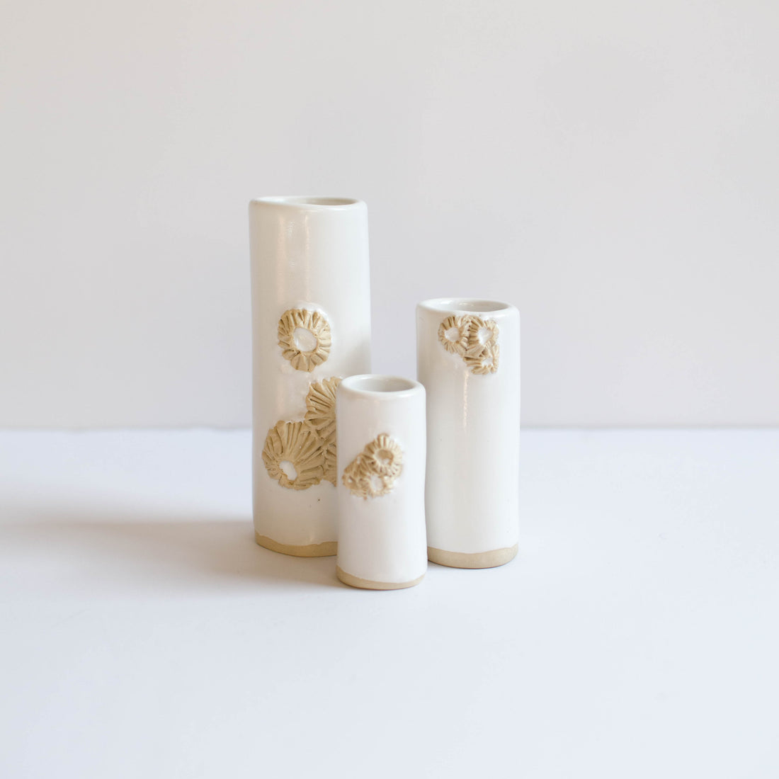 Barnacle Vases | White – Minka